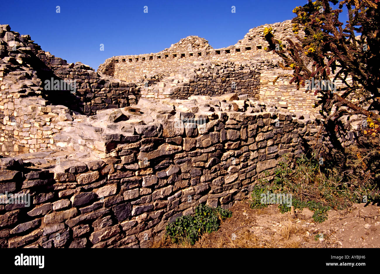 The ruins of the Spanish stone and adobe church of Gran Quivira Ruins ...