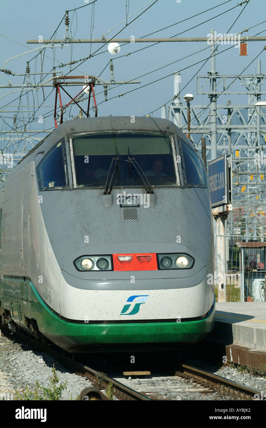 Florence smn station hi-res stock photography and images - Alamy