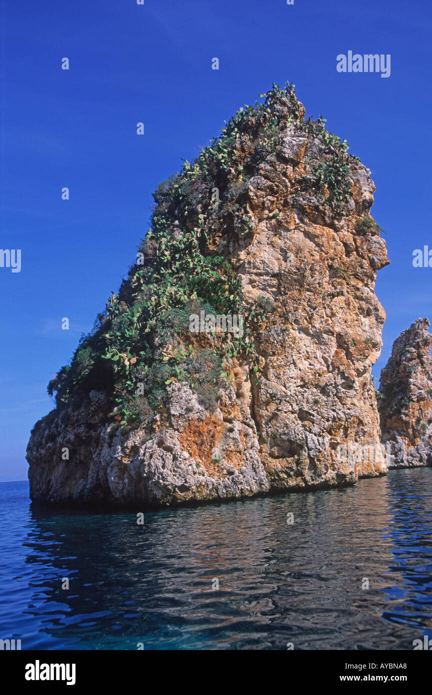 Limestone sea stacks Tonnara Scopello Sicily Italy Stock Photo - Alamy