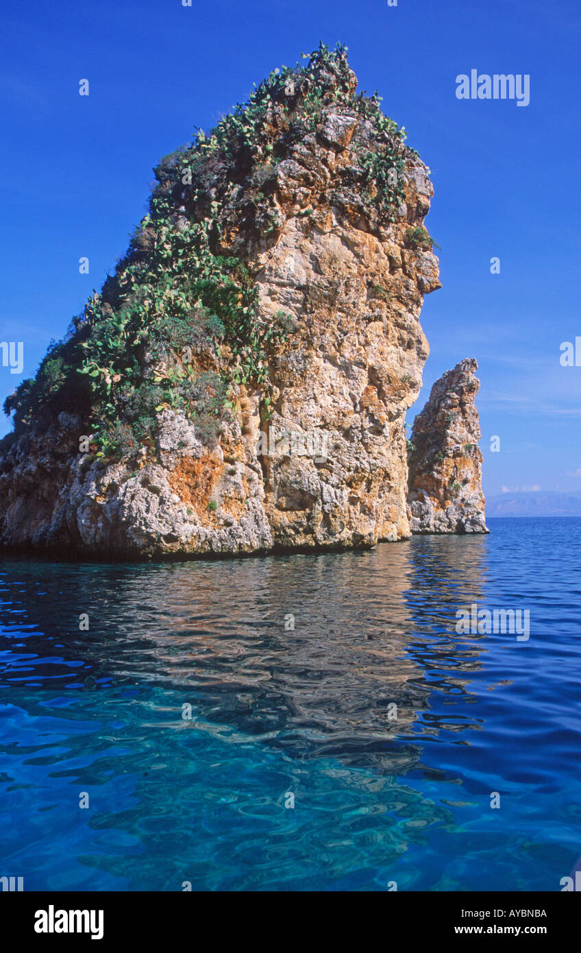 Limestone sea stacks Tonnara Scopello Sicily Italy Stock Photo - Alamy