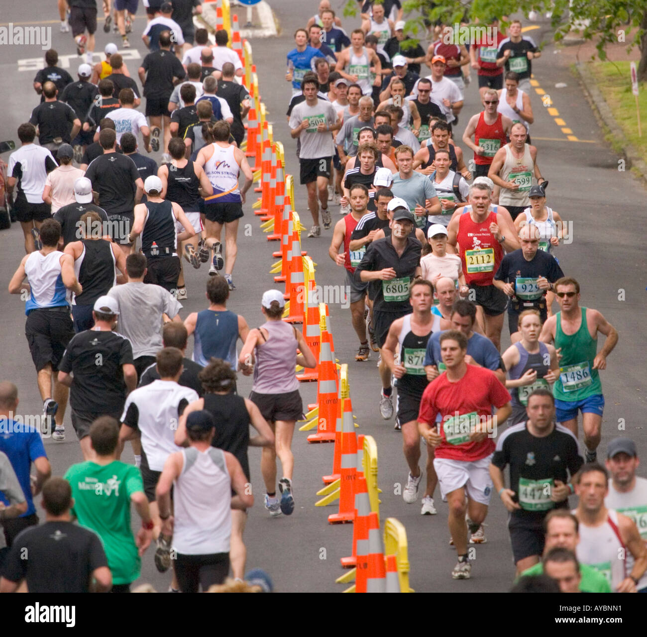 Marathon athletes hi-res stock photography and images - Alamy