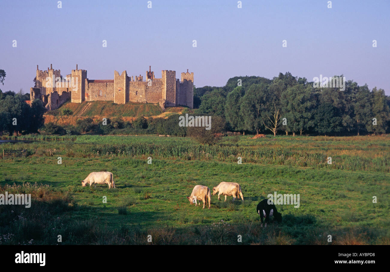 Framlingham mere castle suffolk england hi-res stock photography and ...