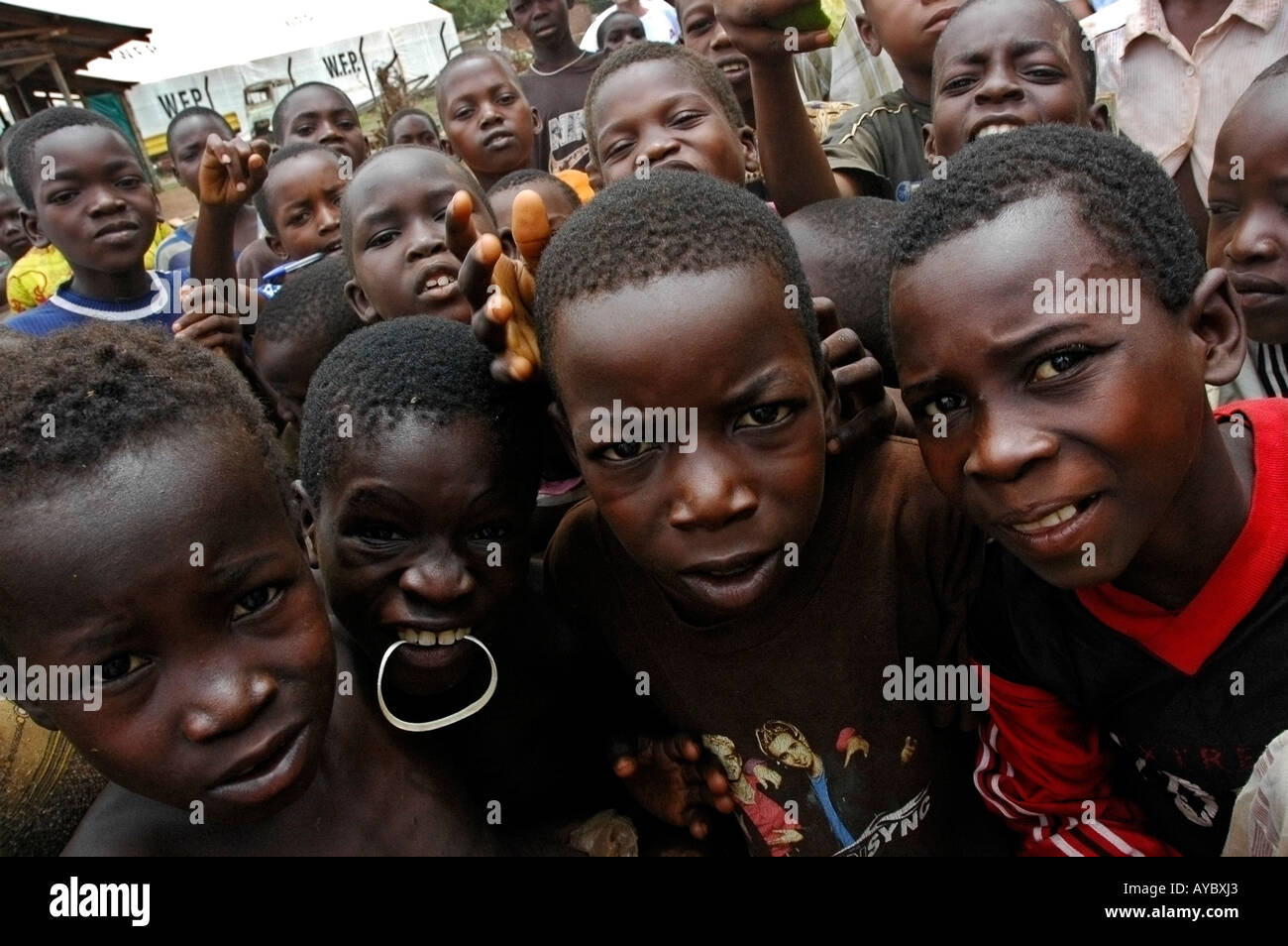 Crowd of children school hi-res stock photography and images - Alamy