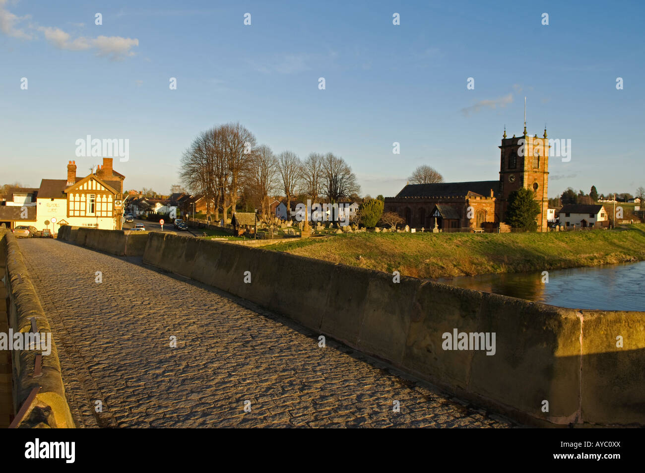 Wales, Wrexham, Bangor-on-Dee. The cobbled 17th Century bridge ...