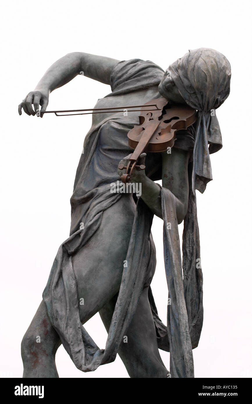 Statues of musicians Stock Photo - Alamy