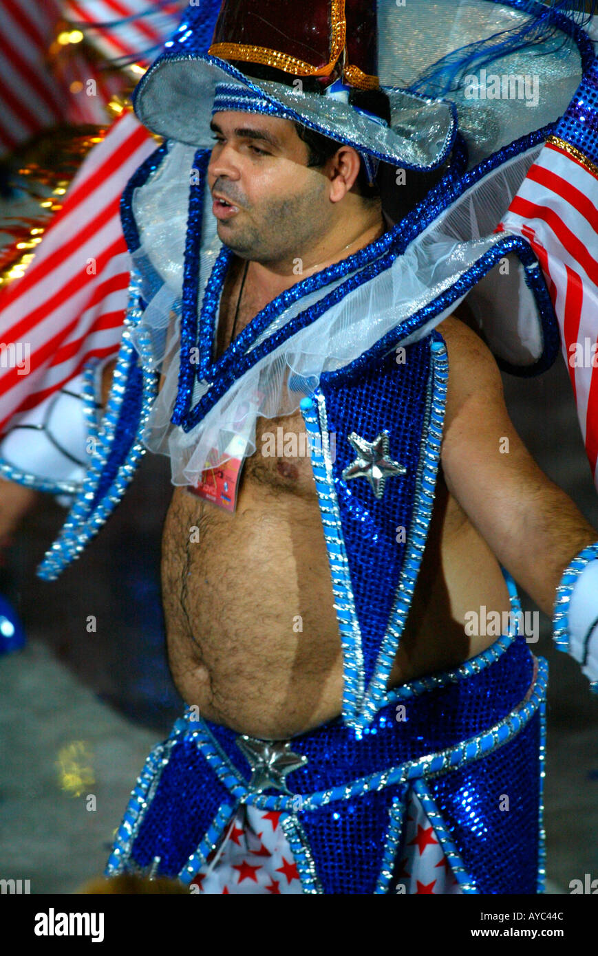 Rio carnival dancers man hi-res stock photography and images - Alamy