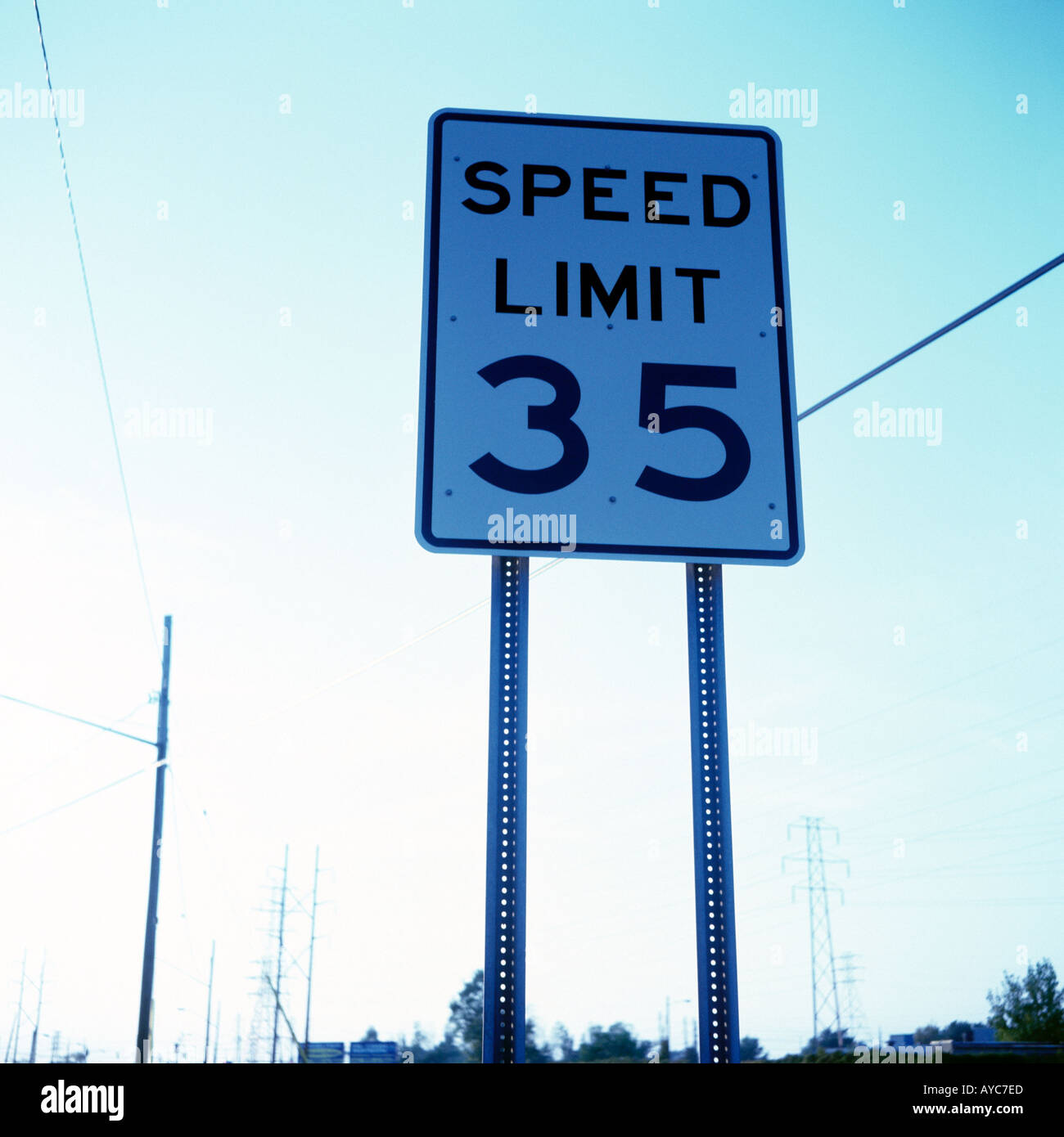 Speed Limit sign set at 35 Stock Photo - Alamy