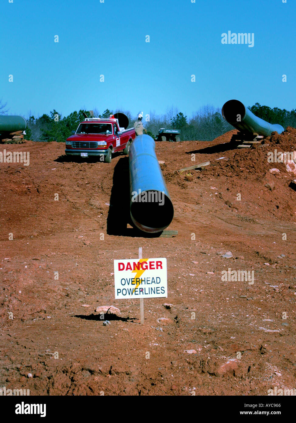 48 inch oil pipeline hi-res stock photography and images - Alamy