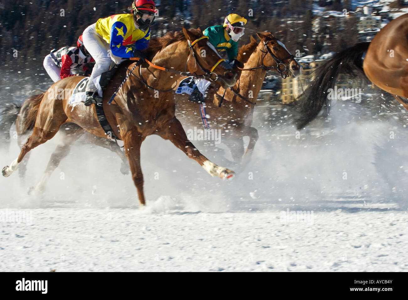 Horse race on turf hi-res stock photography and images - Alamy