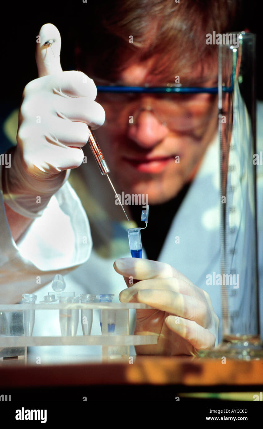 Dna Extraction High Resolution Stock Photography and Images - Alamy