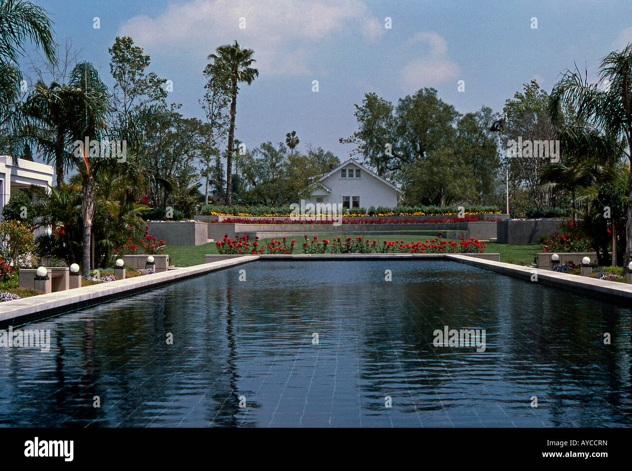 Richard nixon watergate scandal hi-res stock photography and images - Alamy
