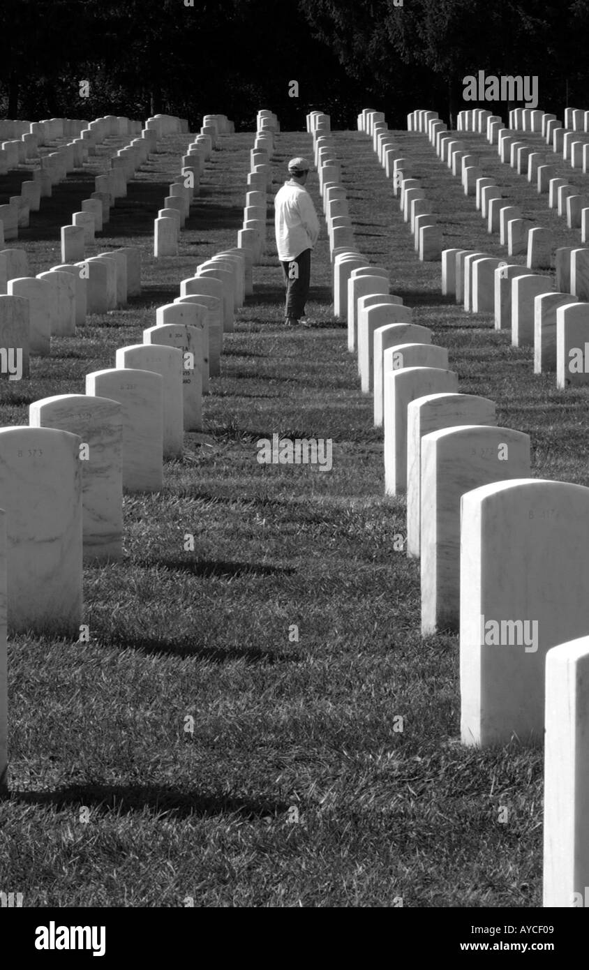 Headstones in a cemetery hi-res stock photography and images - Alamy