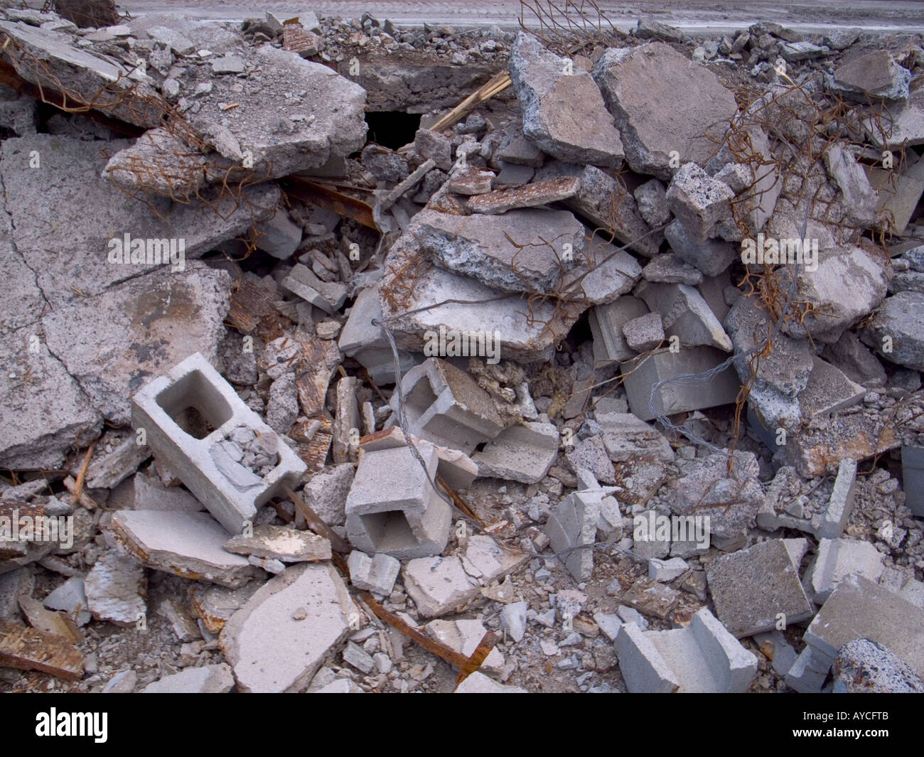 Crushed bricks hi-res stock photography and images - Alamy