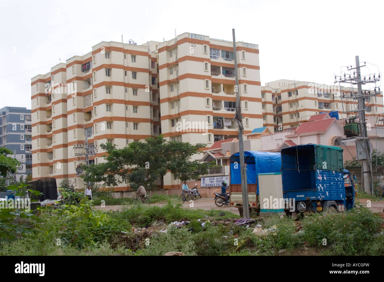 High rise tower blocks in Bangalore India Stock Photo - Alamy
