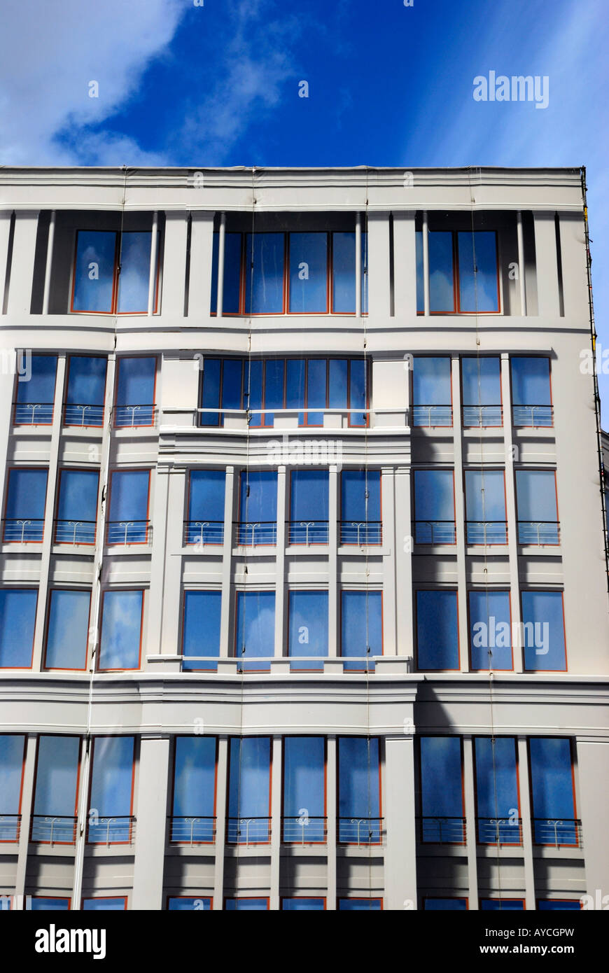 Mock up building hi-res stock photography and images - Alamy