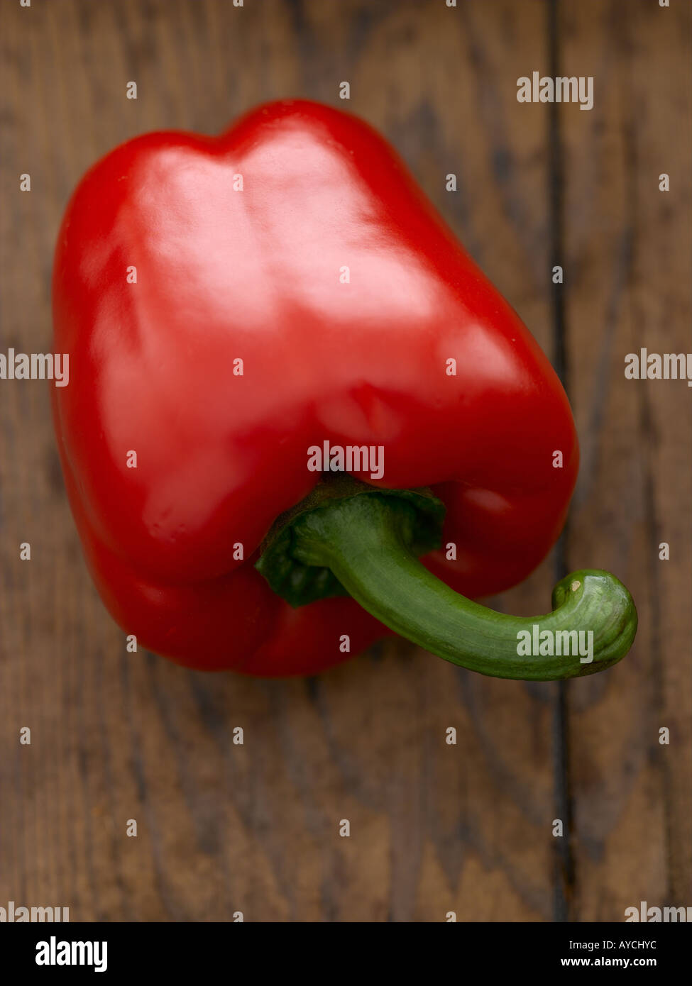 Red bell end peppers hi-res stock photography and images - Alamy