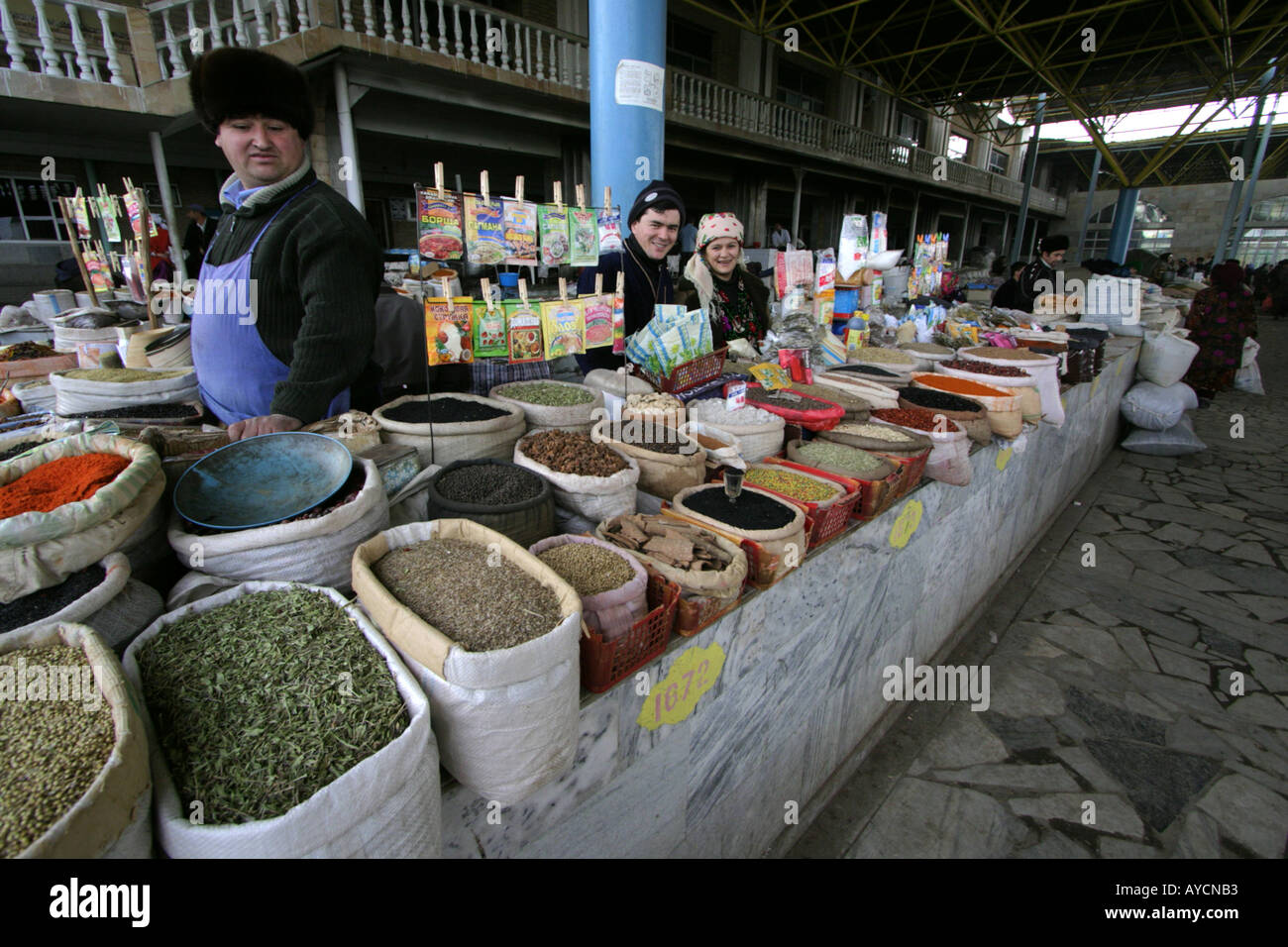 Shed traditional clothing hi-res stock photography and images - Alamy