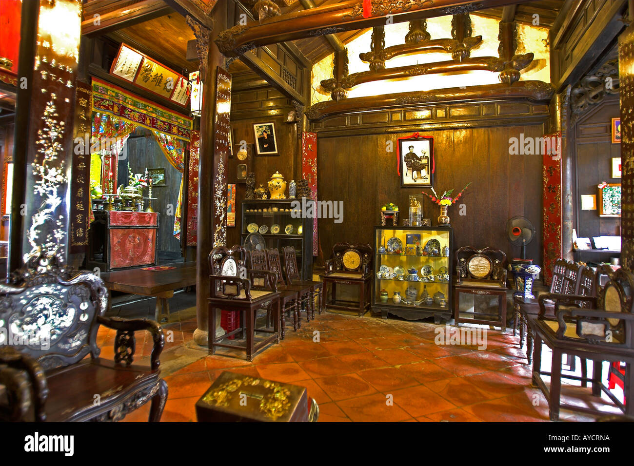 Tan Ky 19th century merchant house elaborate interior Hoi An historic ...