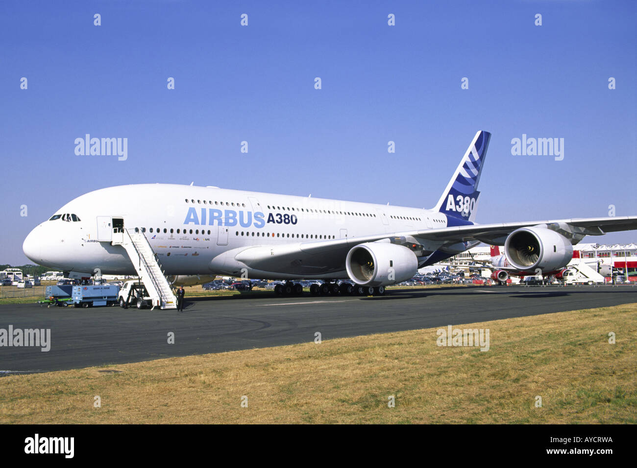 Worlds largest civil aircraft airbus hi-res stock photography and ...