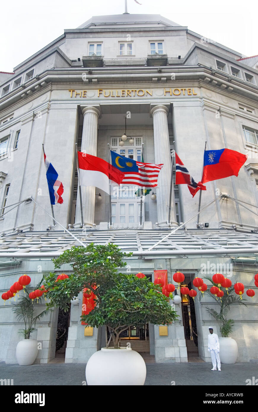 The famous most known Fullerton luxury Hotel Singapore ONE neo ...