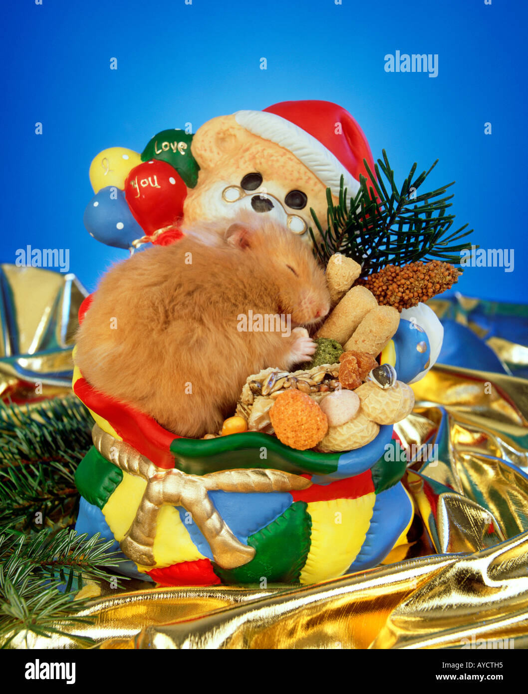 Sleeping figure hi-res stock photography and images - Alamy