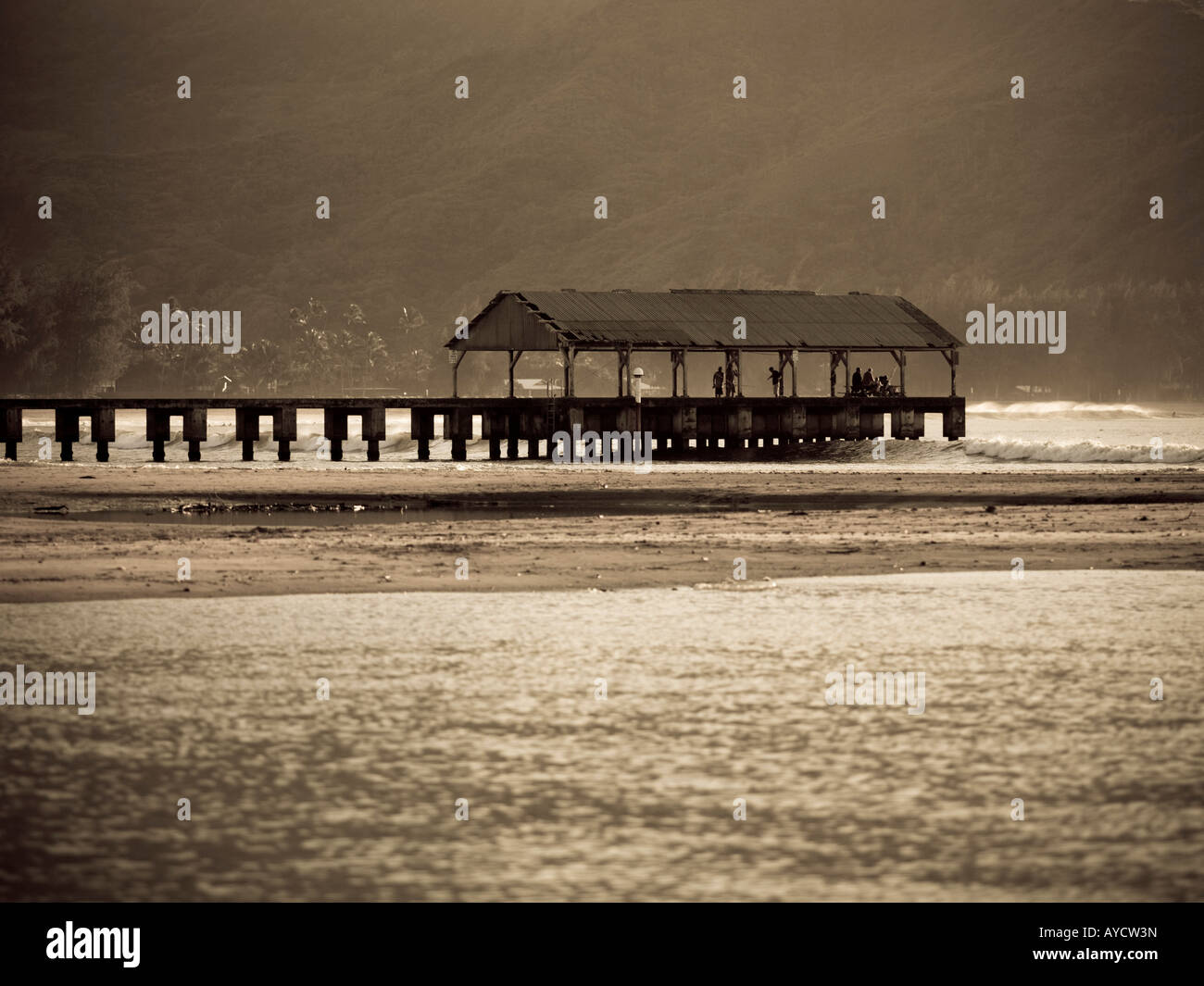 Coveredpier hi-res stock photography and images - Alamy