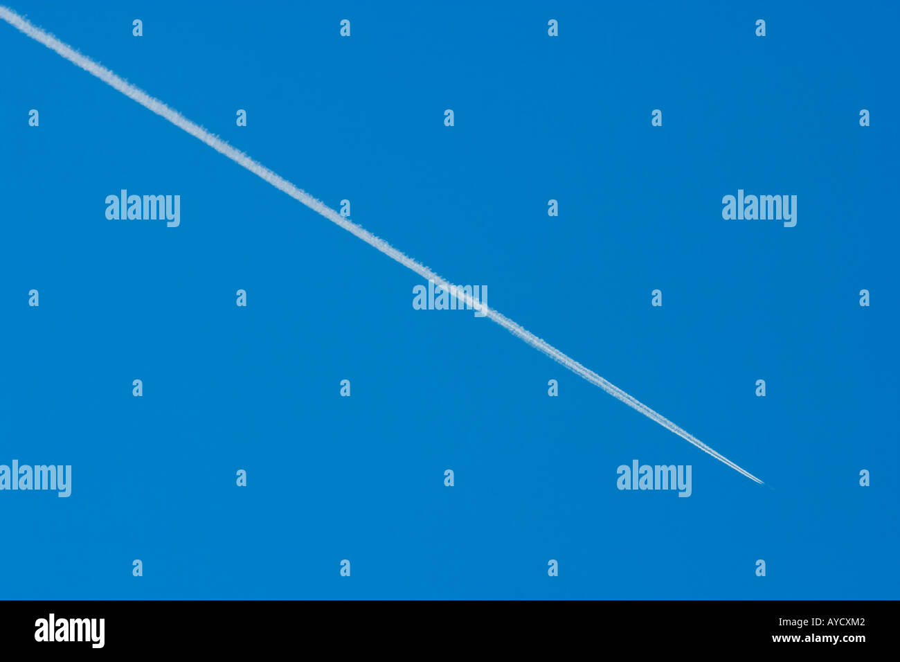 Jet Airplane Smoke Trail Stock Photo - Alamy