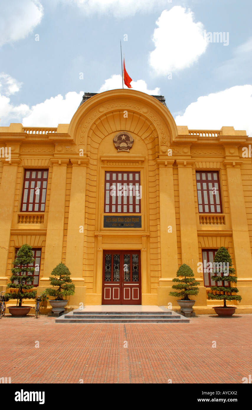 Hanoi museums hi-res stock photography and images - Alamy