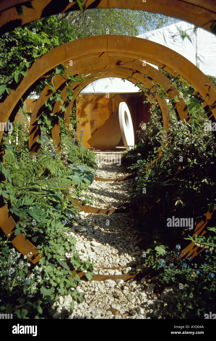 Circular Contemporary Garden Stock Photo - Alamy