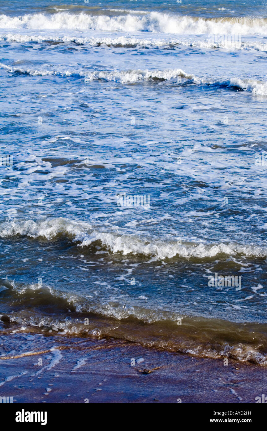 Kent coast big wave hi-res stock photography and images - Alamy