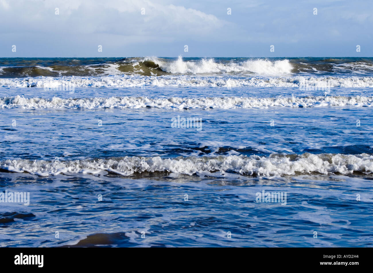 Kent coast big wave hi-res stock photography and images - Alamy