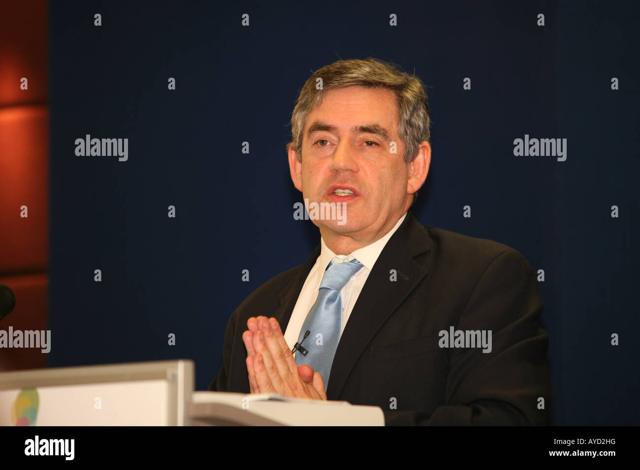 Gordon brown downing street london hi-res stock photography and images ...