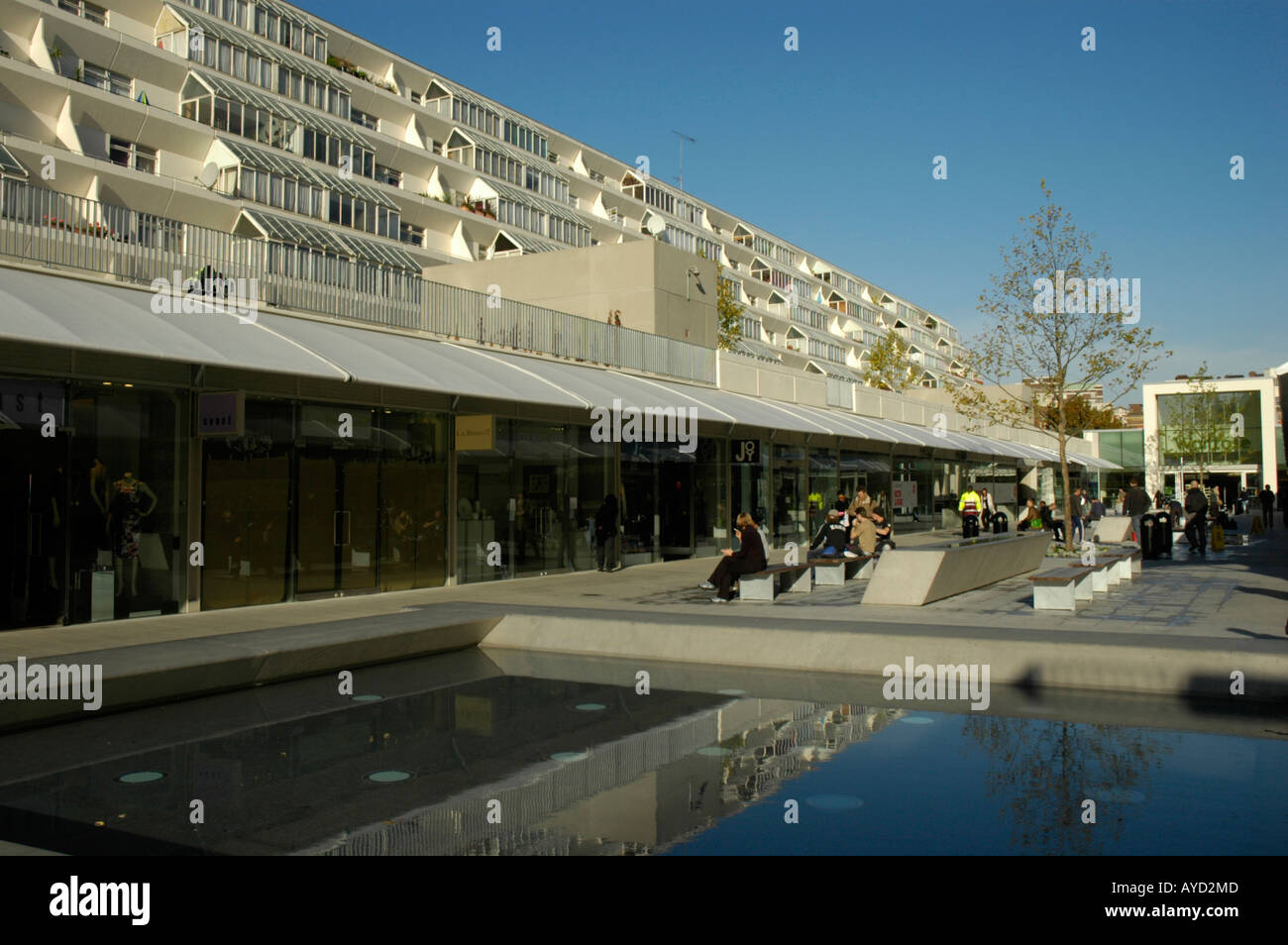 The brunswick shopping centre london hi-res stock photography and ...