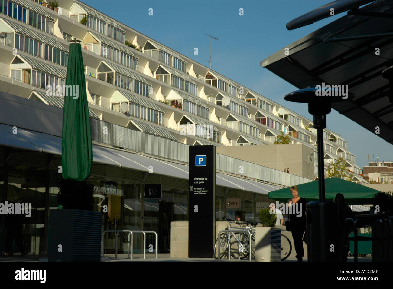 London brunswick centre hi-res stock photography and images - Alamy