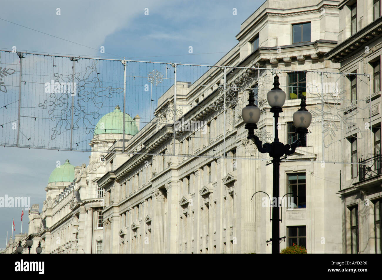 Victorian lamps london hi-res stock photography and images - Alamy