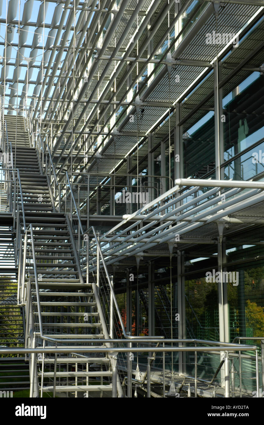 Chiswick offices hi-res stock photography and images - Alamy
