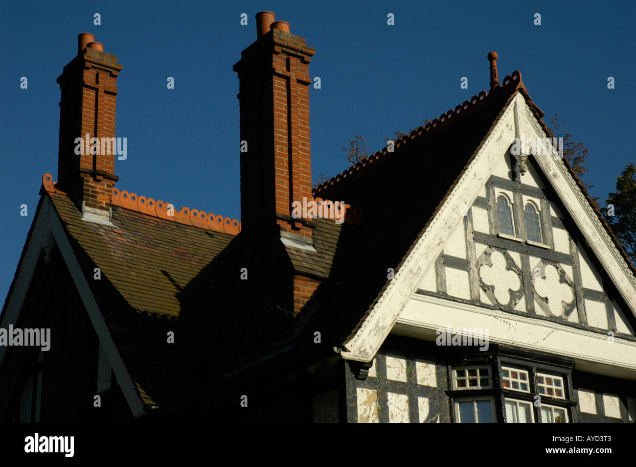 The gate lodge hi-res stock photography and images - Alamy