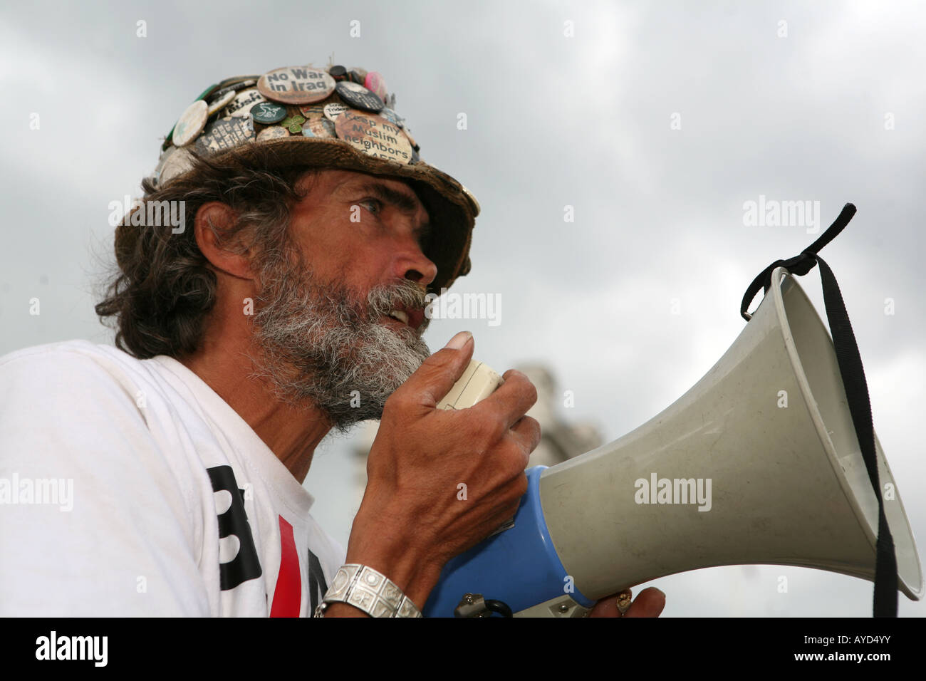 Antiwar protestor Brian Haw speaking through a megaphone outside ...