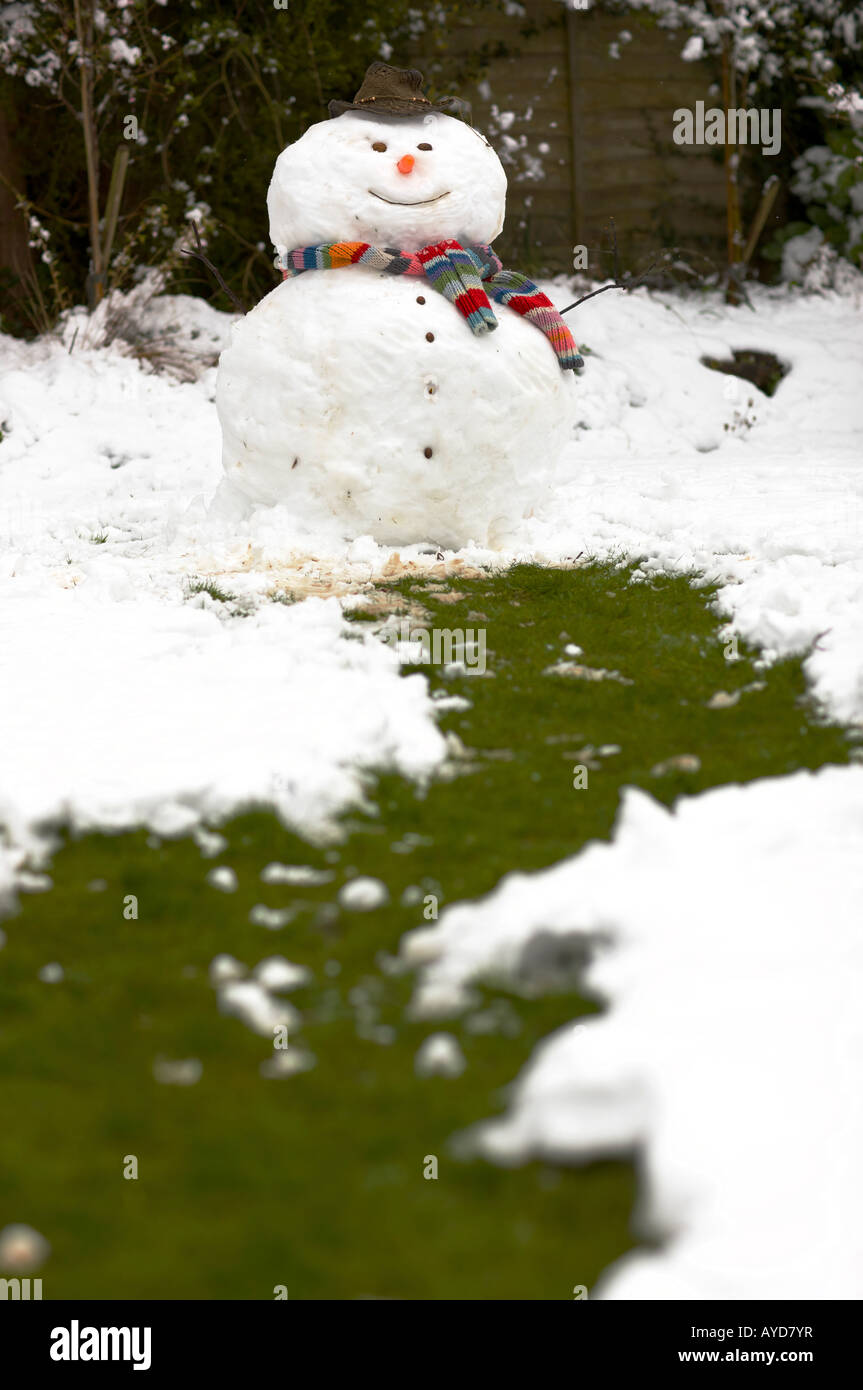 A snowman in a suburban garden Stock Photo - Alamy