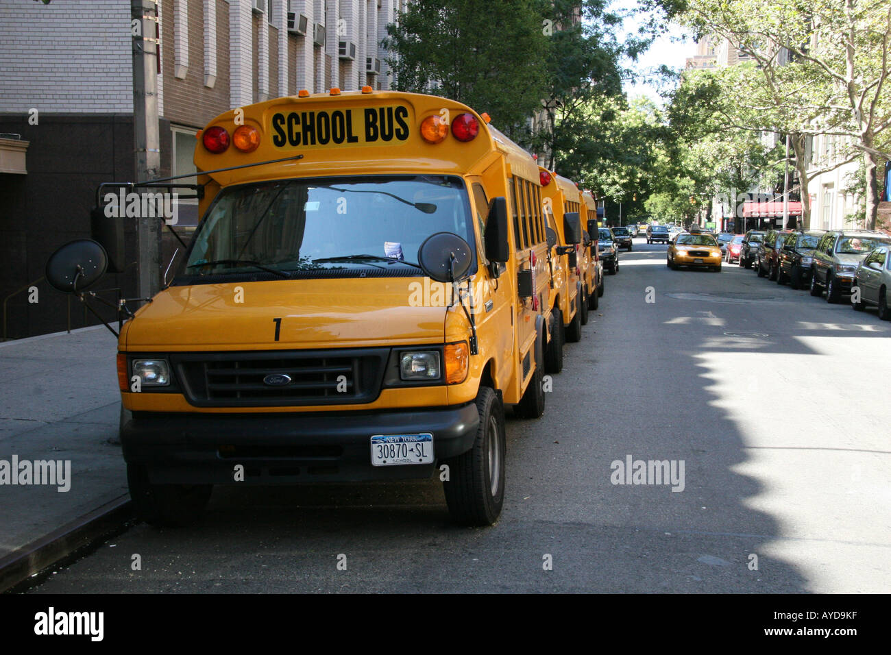 New york city school buses hi-res stock photography and images - Alamy