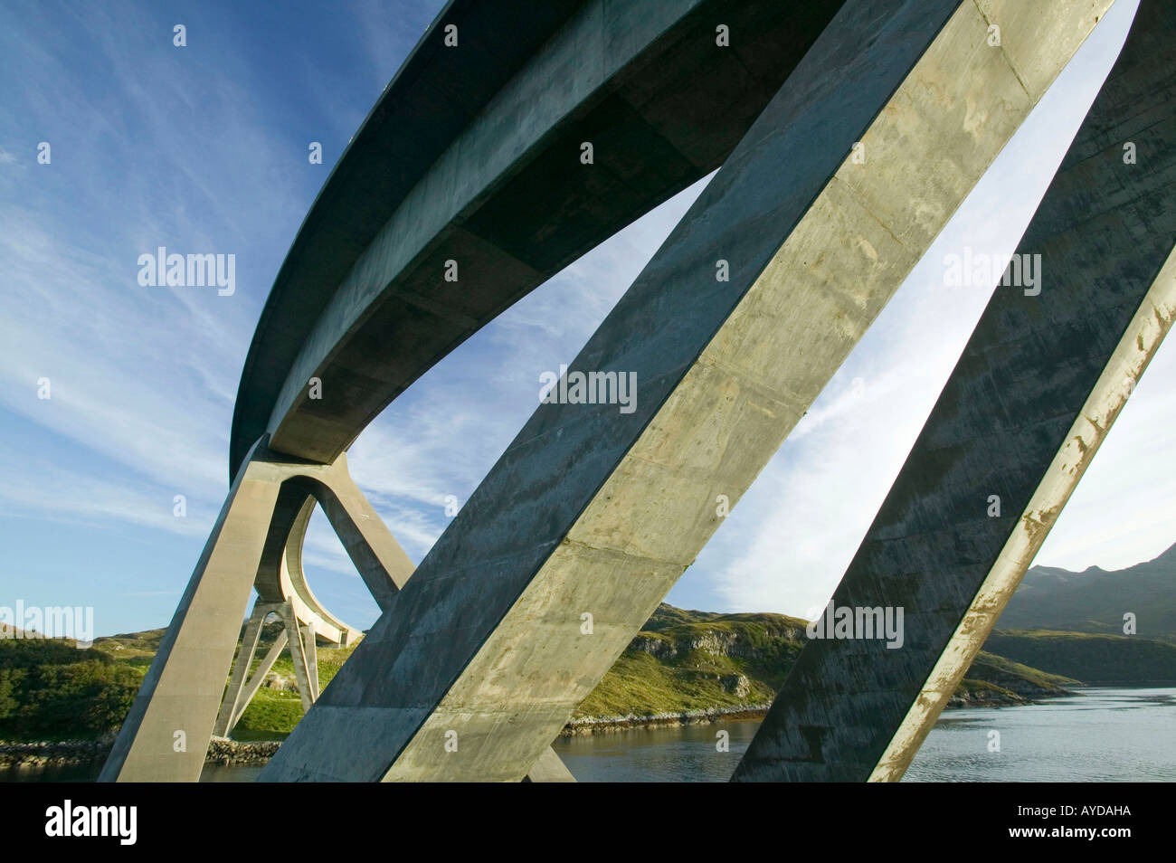 Graceful bridge design hi-res stock photography and images - Alamy
