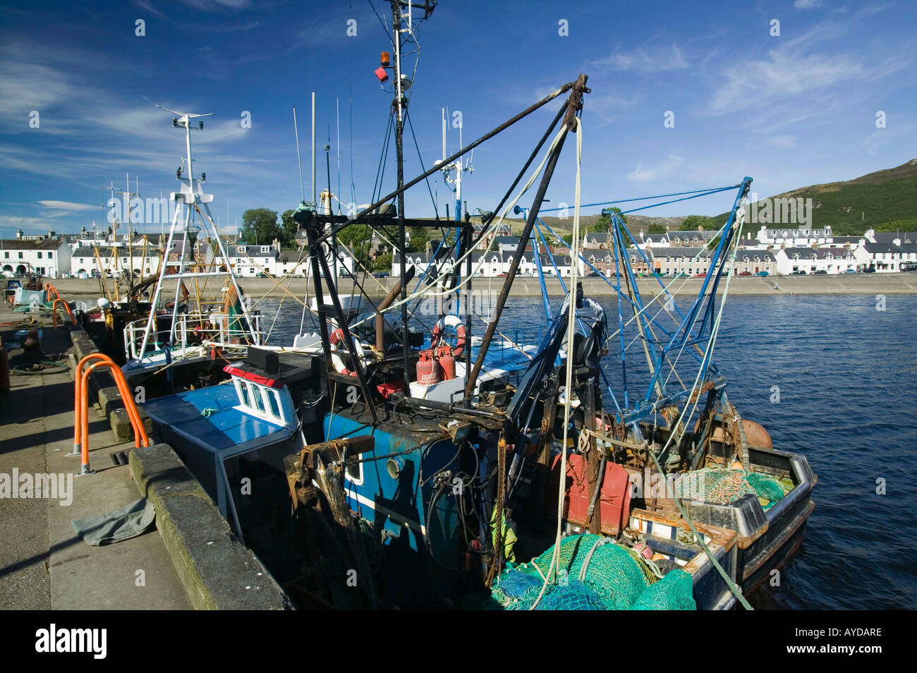 Ullapool sea front hi-res stock photography and images - Alamy