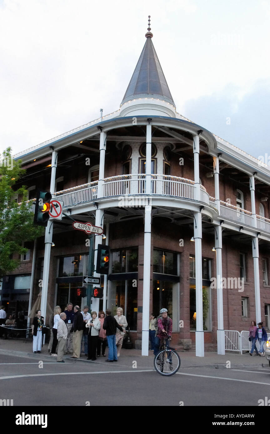 Flagstaff arizona town city downtown hi-res stock photography and ...