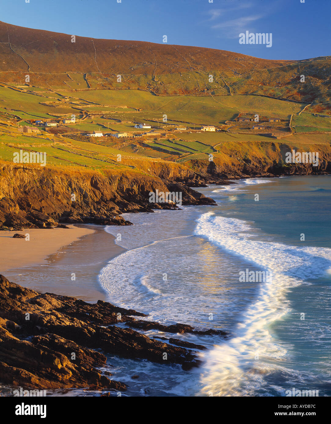 tidal sandy beach on irelands scenic west coast Stock Photo - Alamy