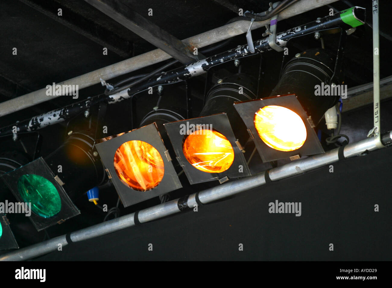 Stage lighting hi-res stock photography and images - Alamy