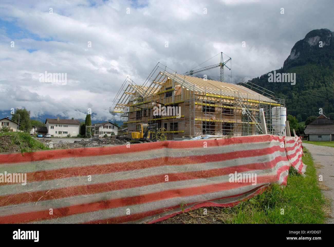 Housebuilding countryside hi-res stock photography and images - Alamy