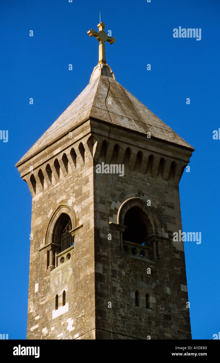 The tyndale monument hi-res stock photography and images - Alamy