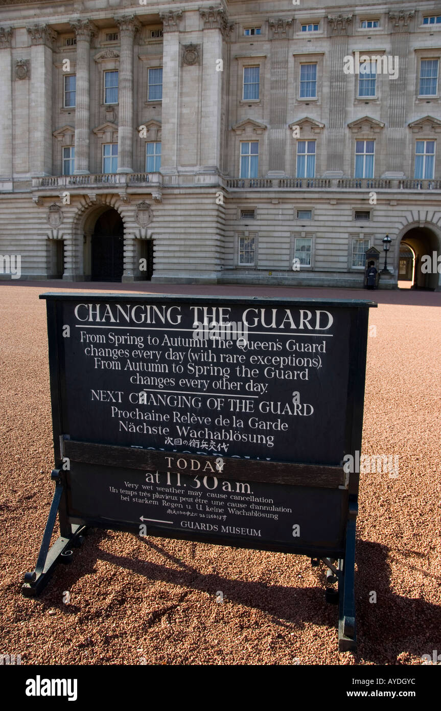 Changing of the Guard sign outside Buckingham Palace in central London ...