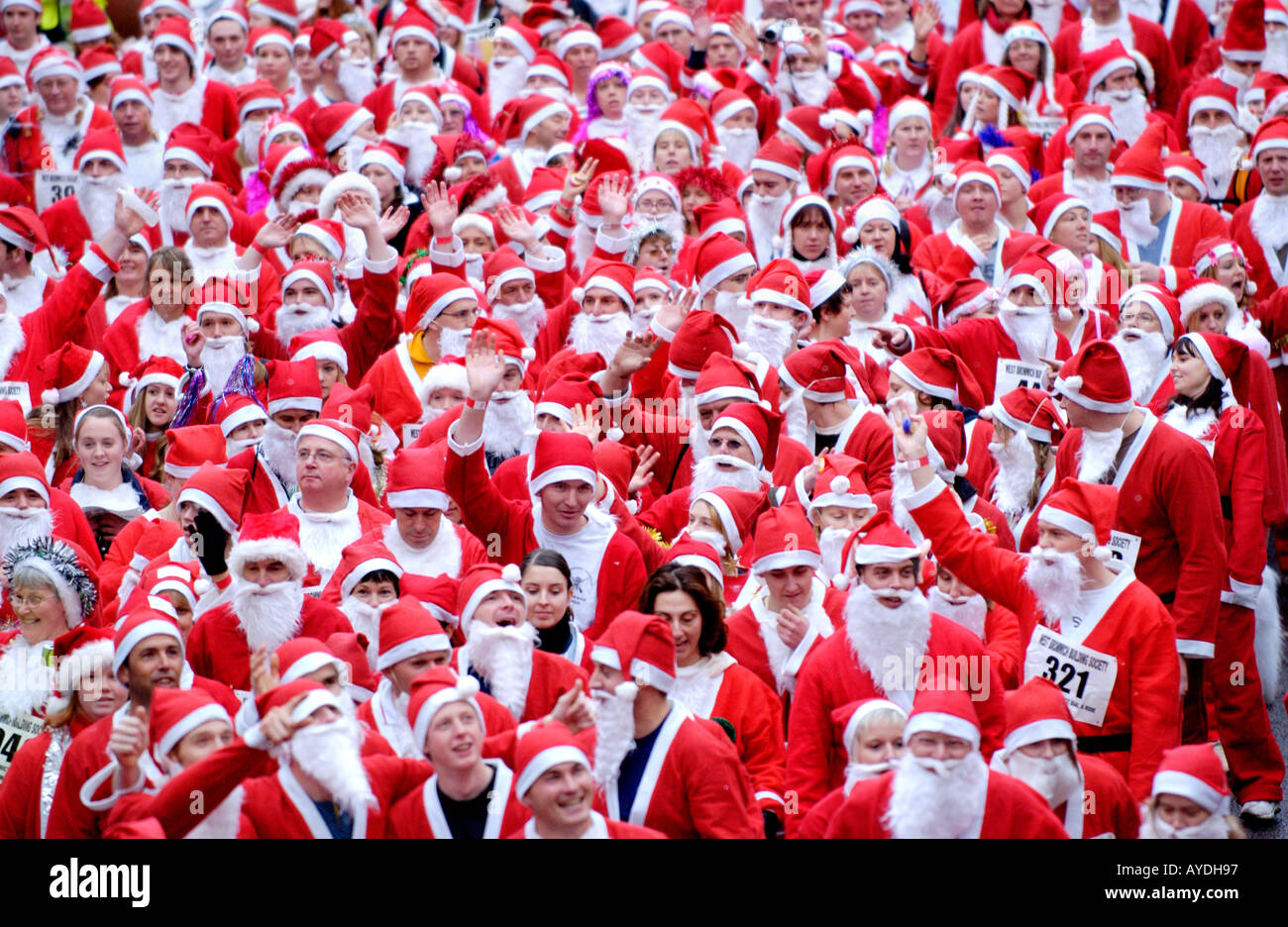 Over 4000 people of all ages dressed as Santa Claus for the annual ...
