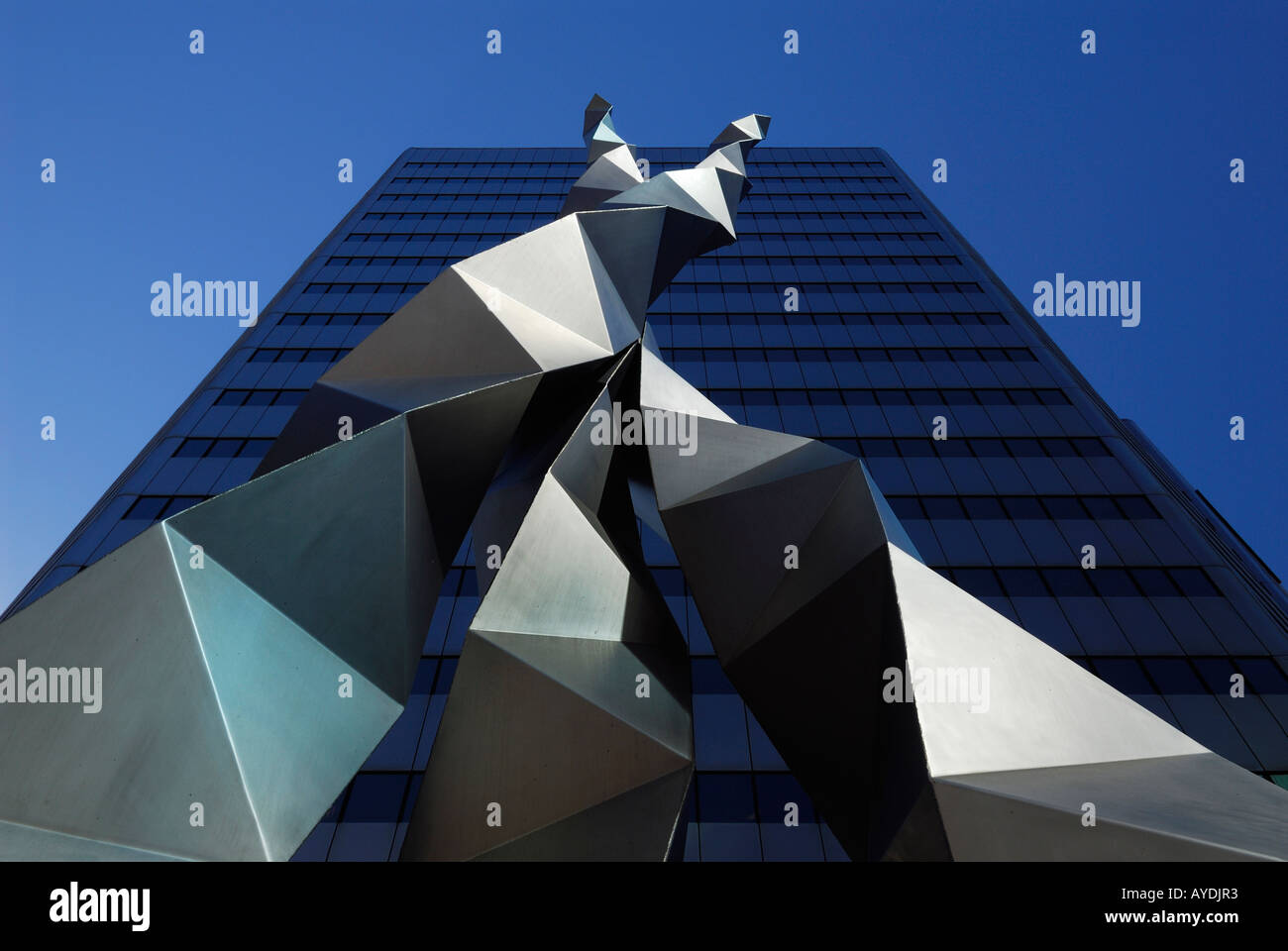 Triangular sculpture hi-res stock photography and images - Alamy